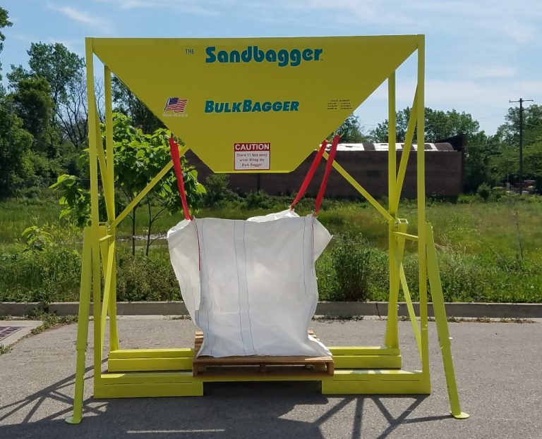 BulkBagger 4 Wide shot Cropped | The Sandbagger